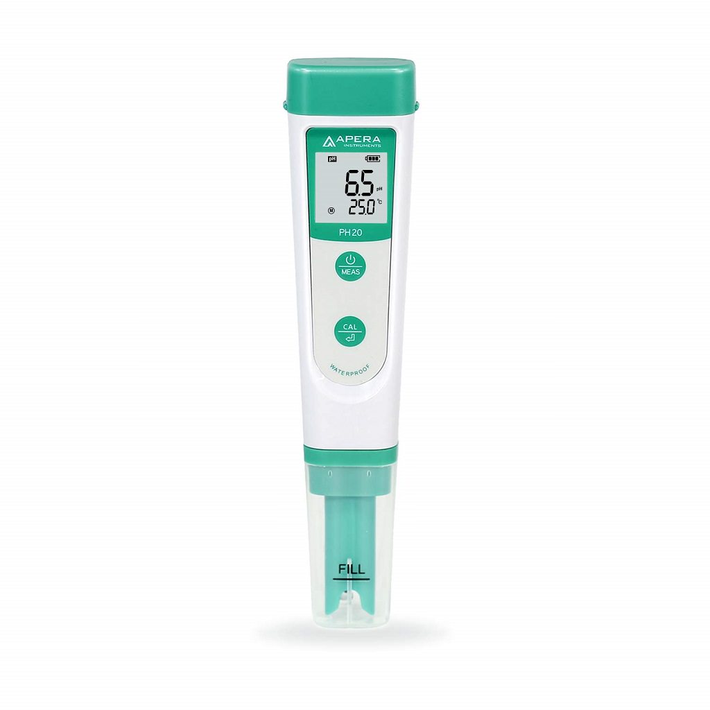 How to Test the pH of Your Drinking Water + Our Favorite Test Kits