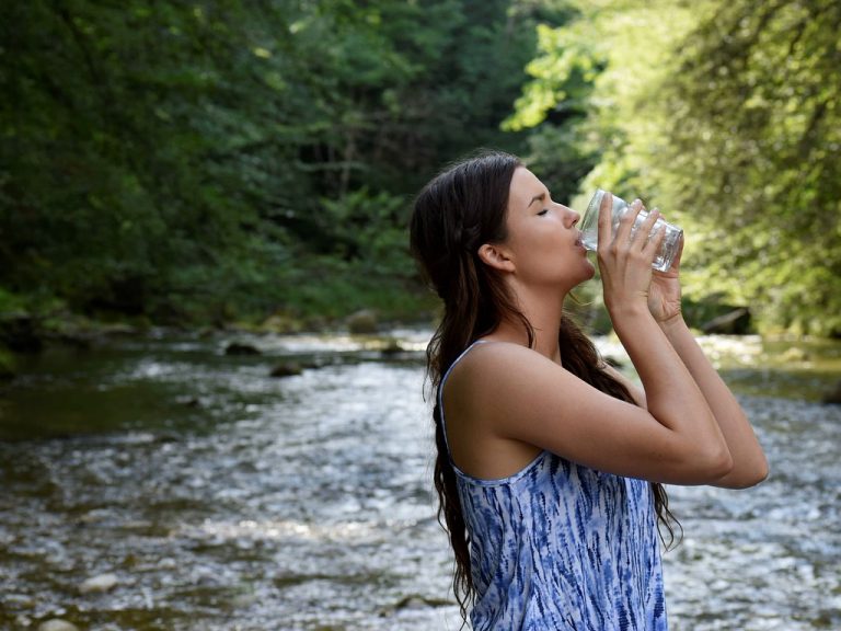 Seven Types of Drinking Water: Alkaline, Ionized, Purified and More